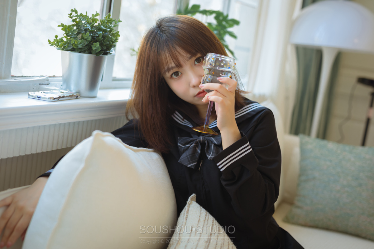 在武康路上的民宿拍JK制服 - SOUSHOU