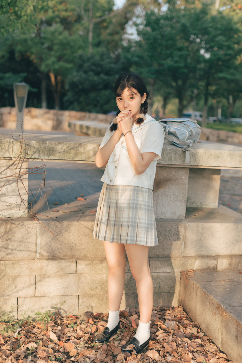 春末夏至 JK制服走起 - SOUSHOU