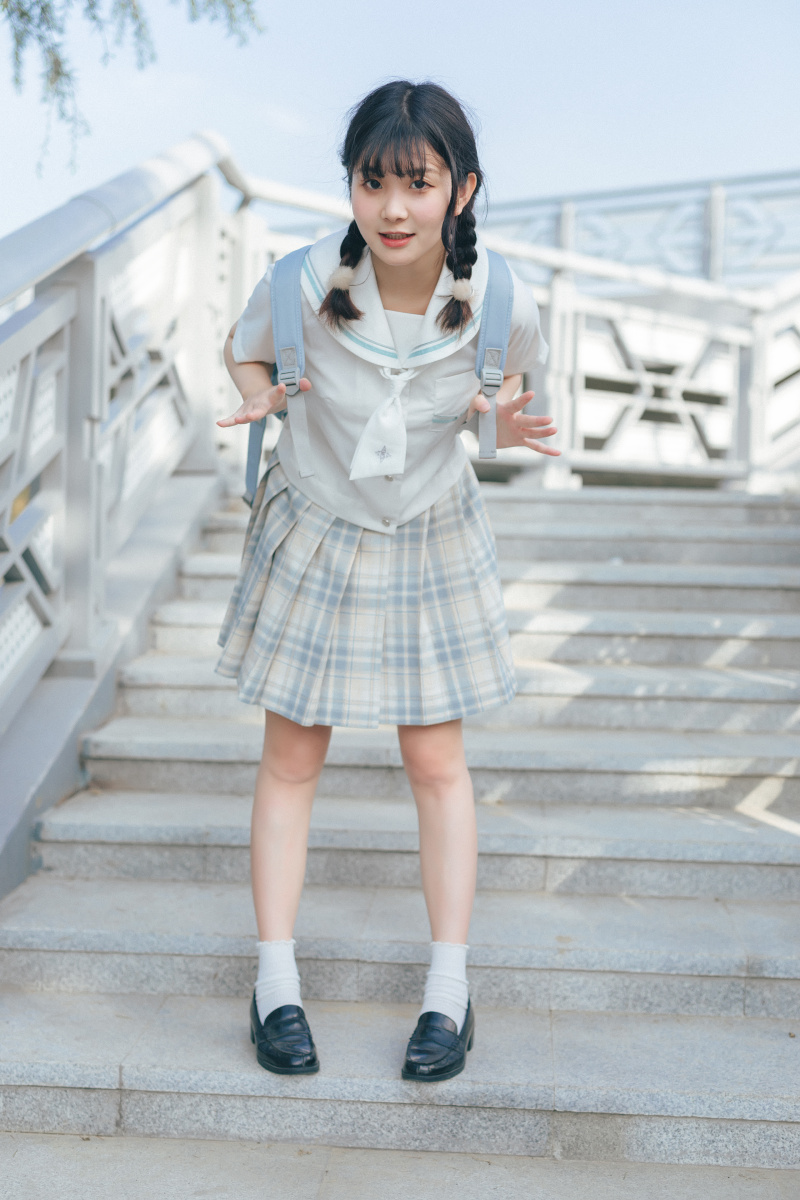 春末夏至 JK制服走起 - SOUSHOU