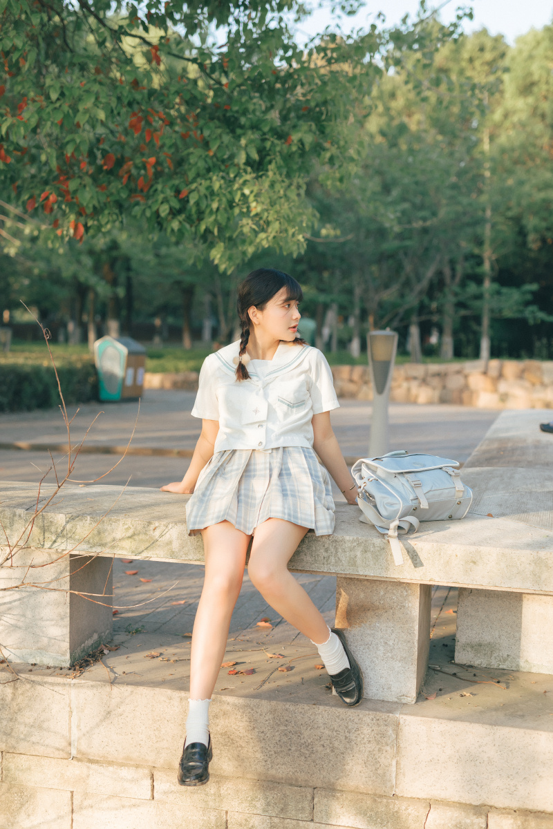 春末夏至 JK制服走起 - SOUSHOU